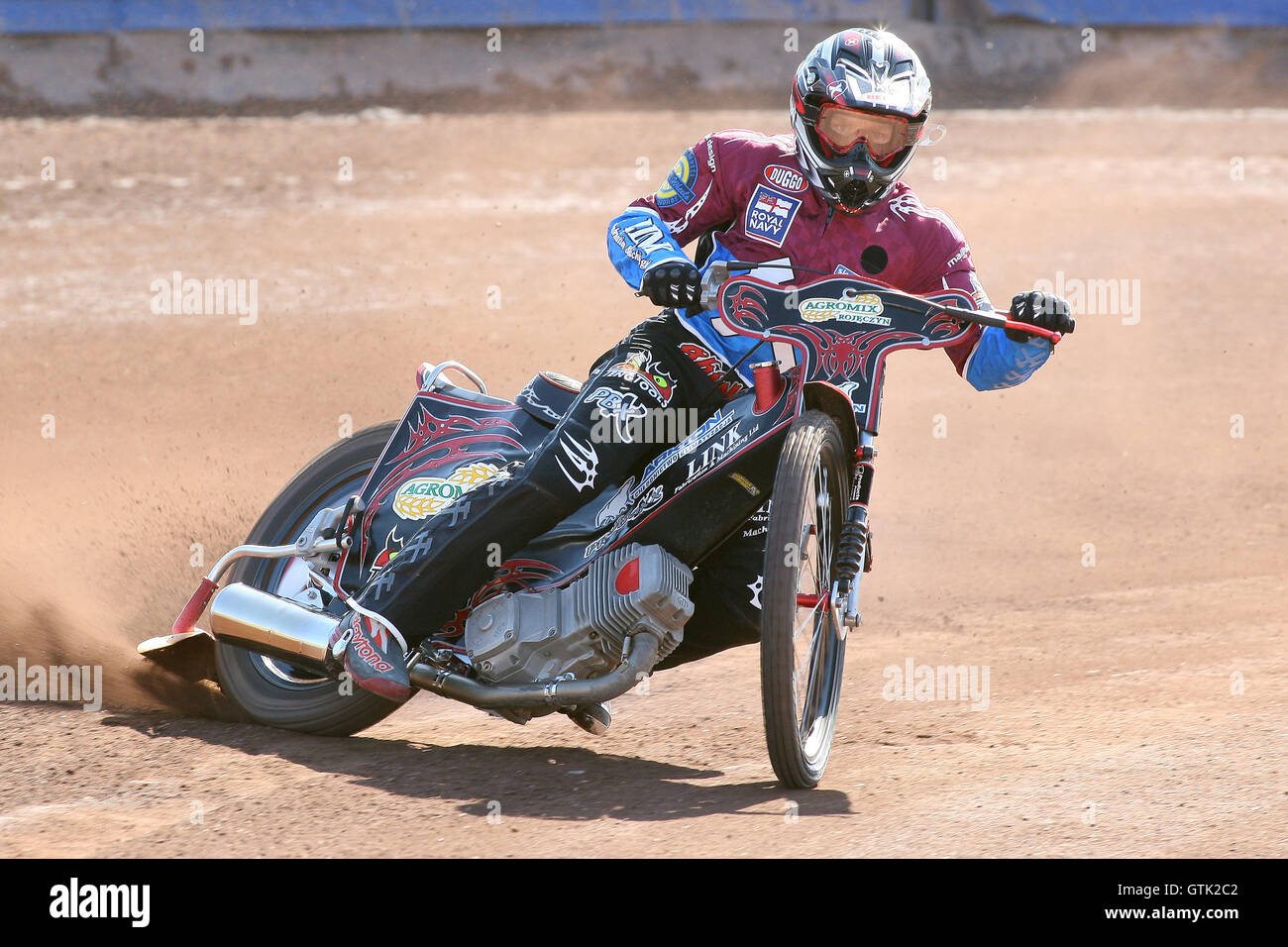 Adam Shields of Lakeside Hammers in riding action - Lakeside Hammers ...