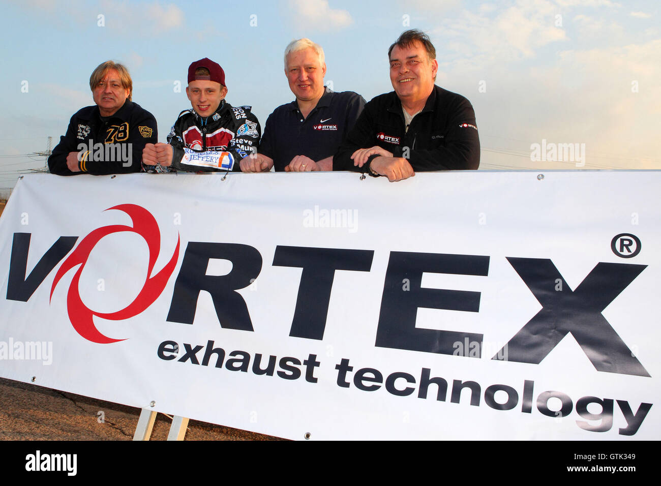 Ben Morley with Vortex sponsors - Lakeside Hammers Speedway Press & Practice Day at Arena Essex ...