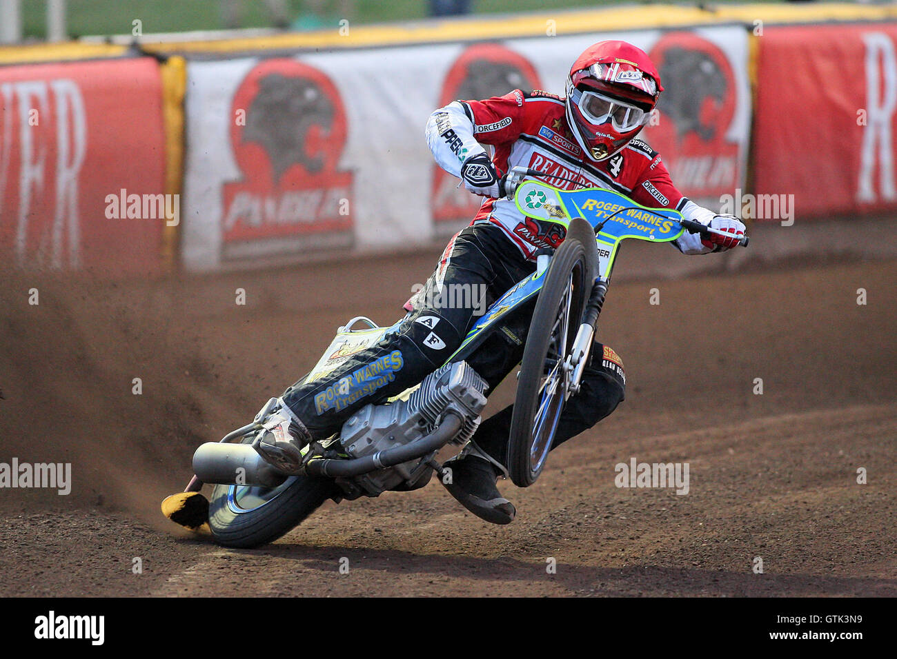 Heat 14: Troy Batchelor in action - Peterborough Panthers vs Lakeside ...