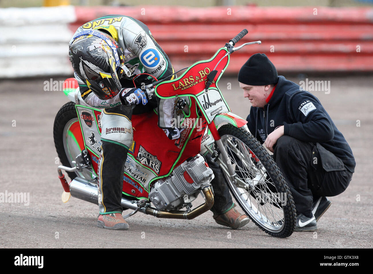 Pre race start checks hi-res stock photography and images - Alamy