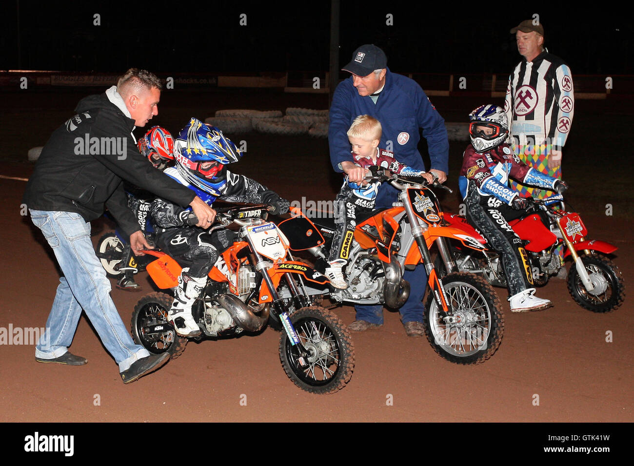 Lee Richardson Memorial Speedway Meeting at Arena Essex Raceway ...