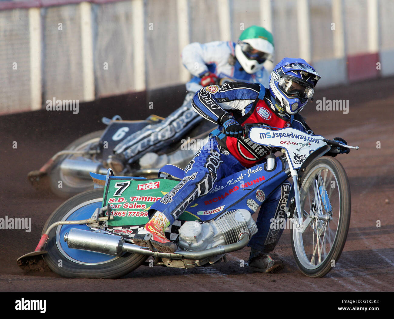 Heat 2 - Tomicek (blue), Smith - Lakeside Hammers vs Reading Bulldogs ...