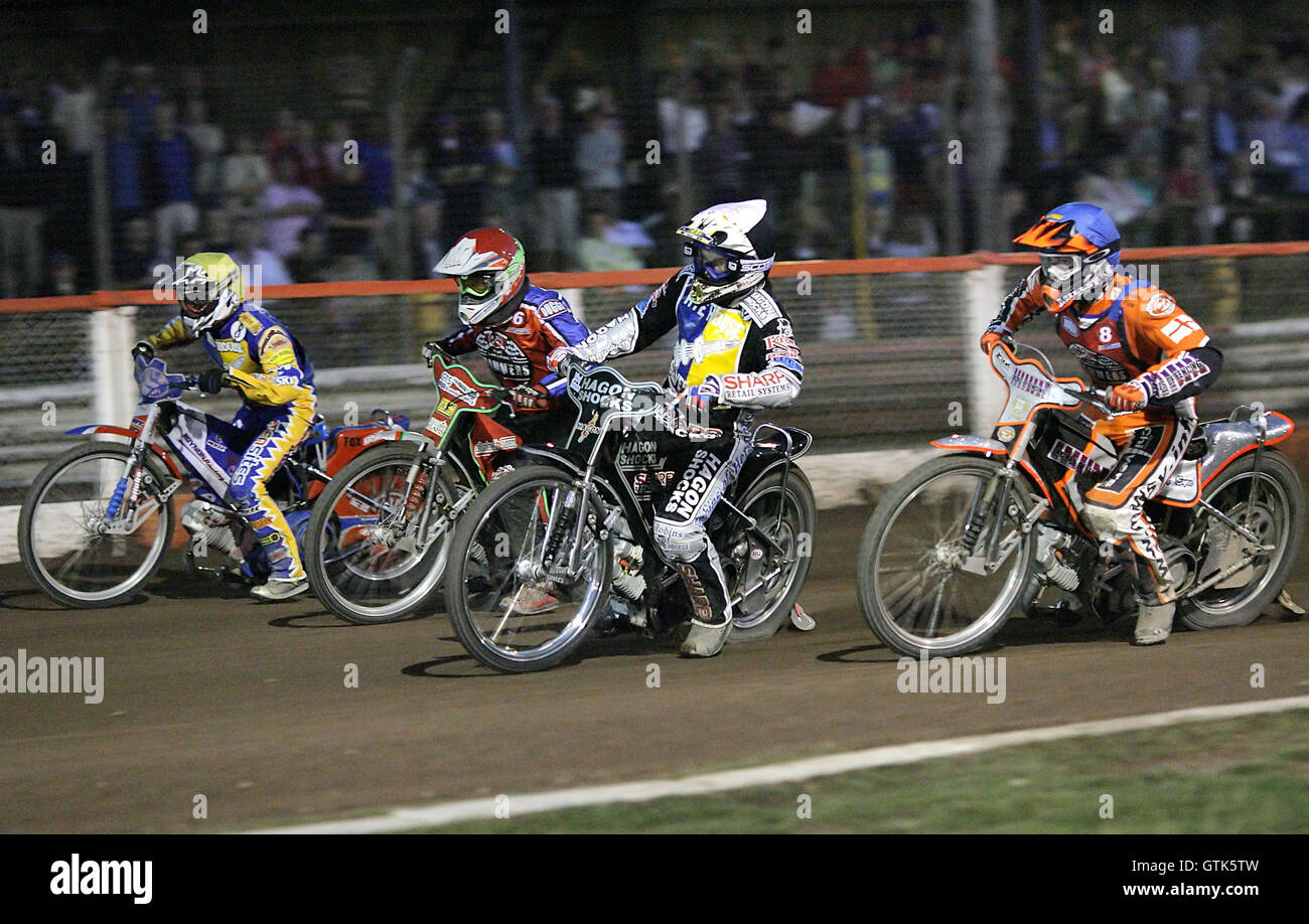 Heat 12 - Kennet (tactical), Roynon (yellow), Mills, Kling - Lakeside ...
