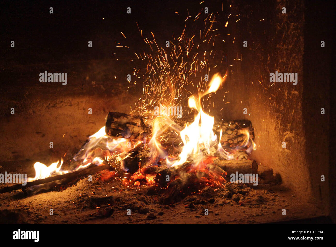 Open heating hi-res stock photography and images - Alamy