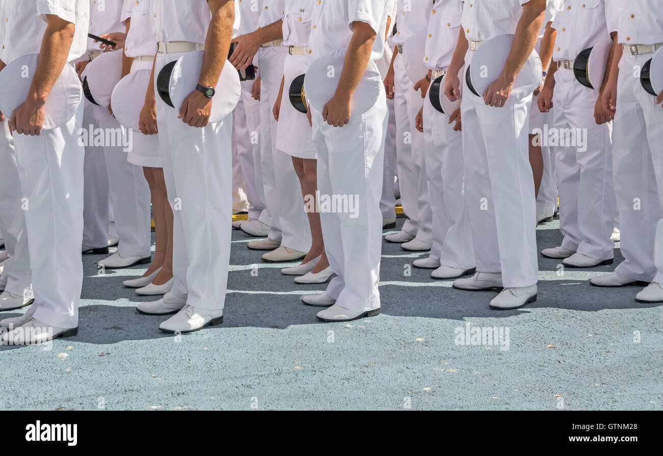 Navy personnel hi-res stock photography and images - Alamy