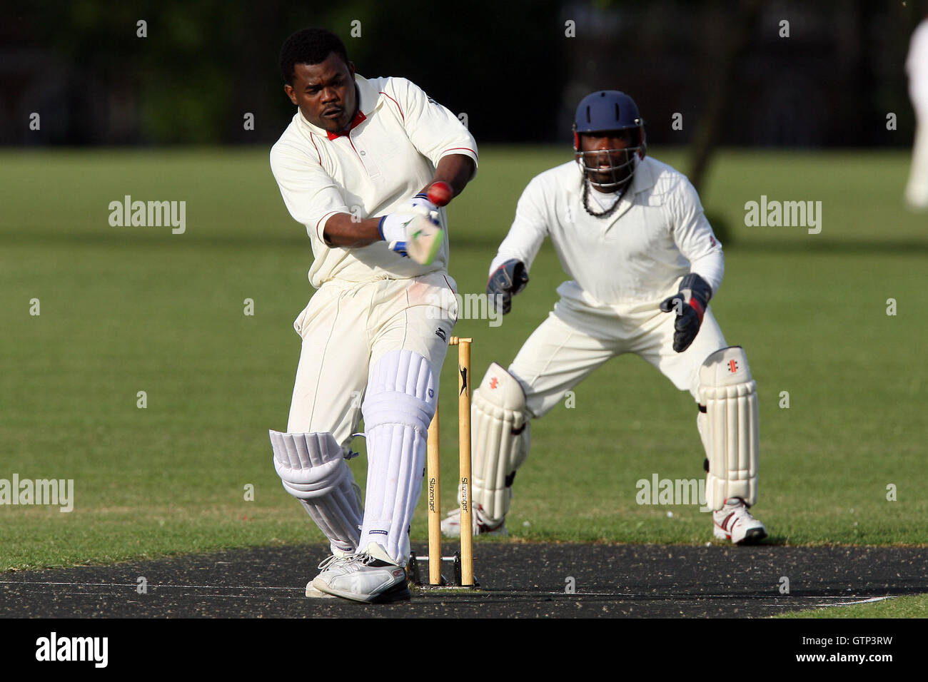 Contenders CC vs East London CCC - Victoria Park Community Cricket ...