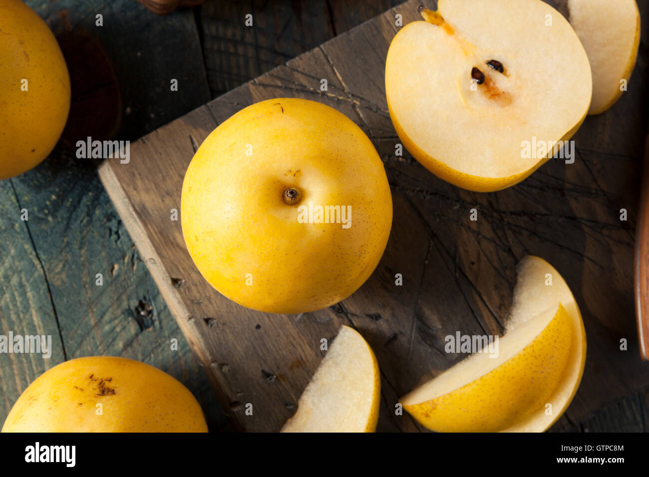 Raw Organic Yellow Asian Apple Pears Ready to Eat Stock Photo - Alamy