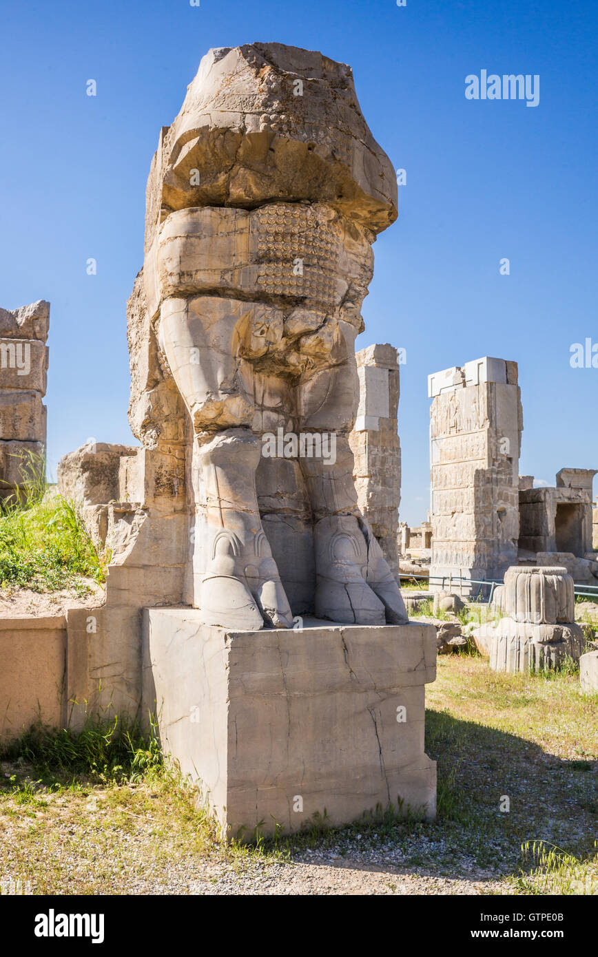 Achaemenid style of architecture hi-res stock photography and images ...