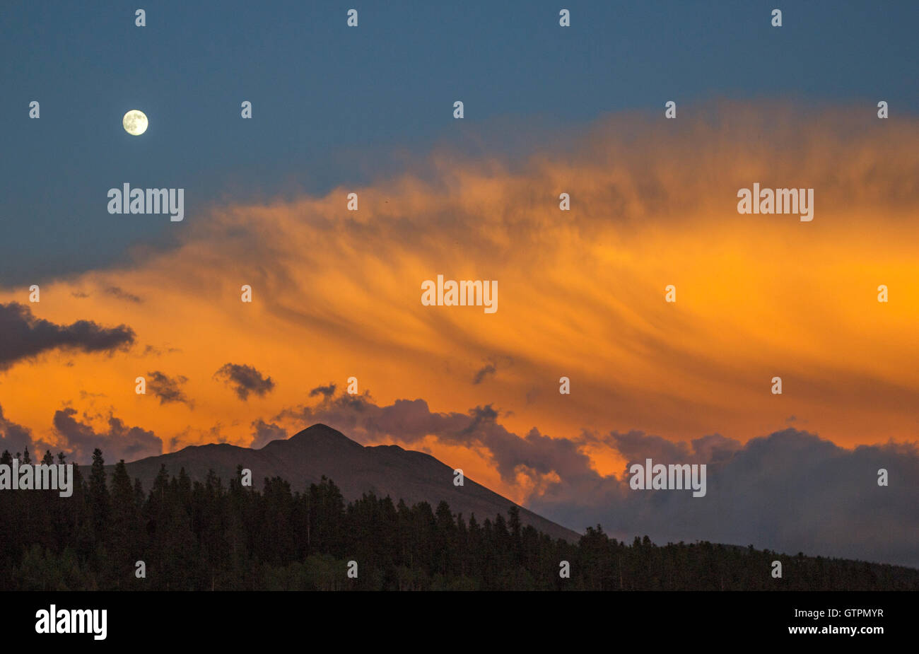 Mountain glorious hi-res stock photography and images - Alamy