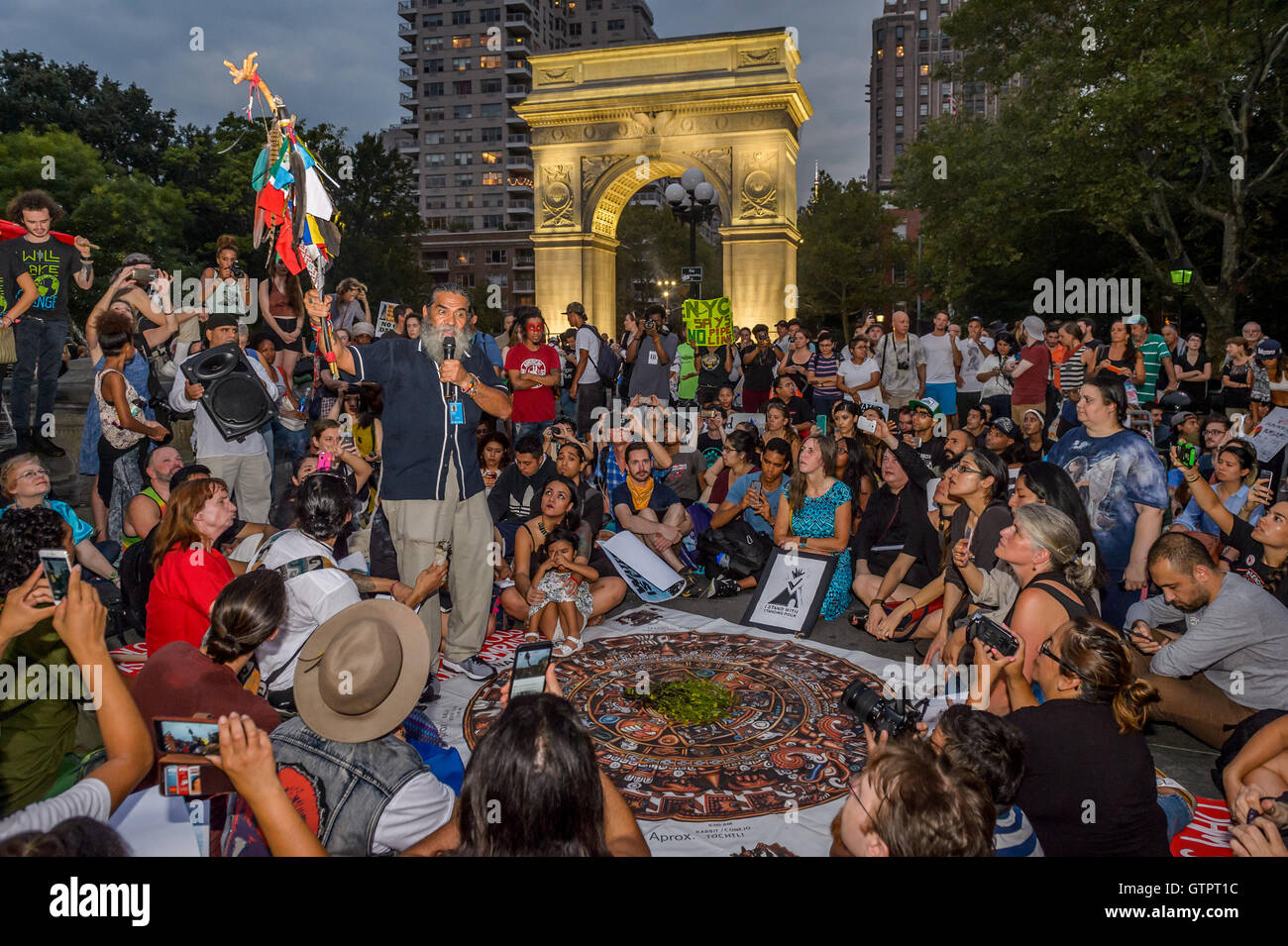 First nations sacred land hi-res stock photography and images - Alamy