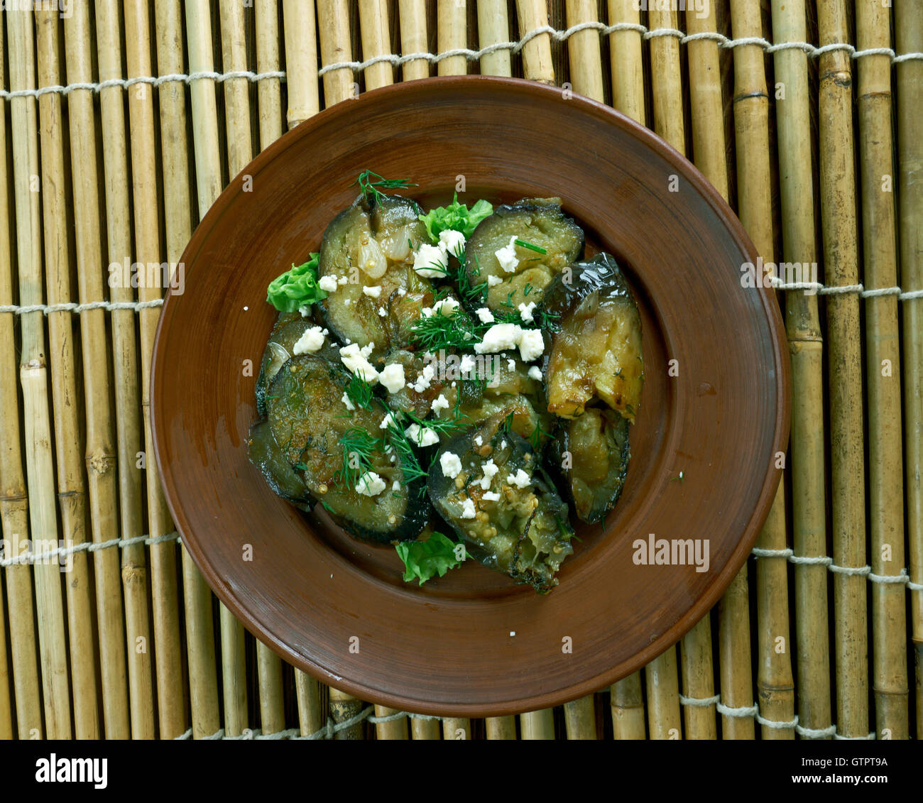 Beyaz Peynir Soslu Patlıcan.Steamed eggplant with white cheese.Turkish ...