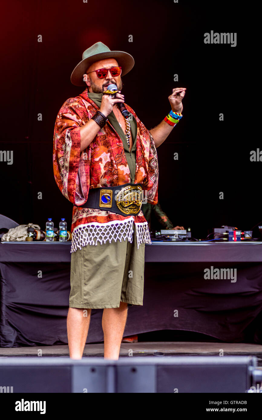The Cuban Brothers at Bestival Robin Hill Country Park Isle of Wight Uk ...