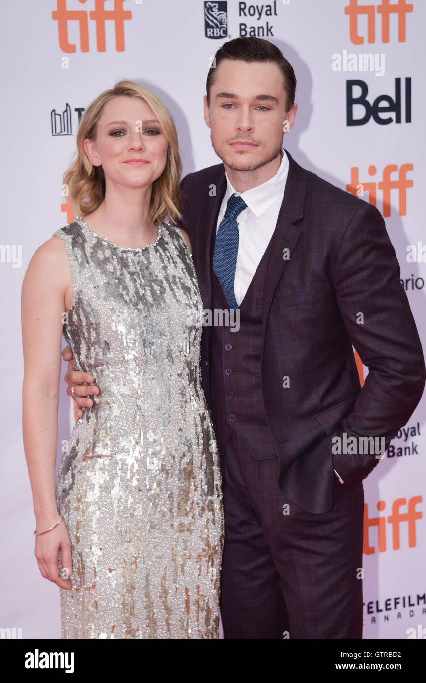 Toronto, Ontario, Canada. 9th Sep, 2016. Actress VALORIE CURRY and ...
