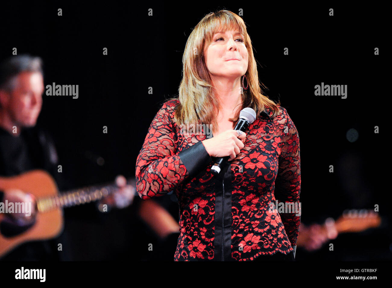 Michelle wright hi-res stock photography and images - Alamy