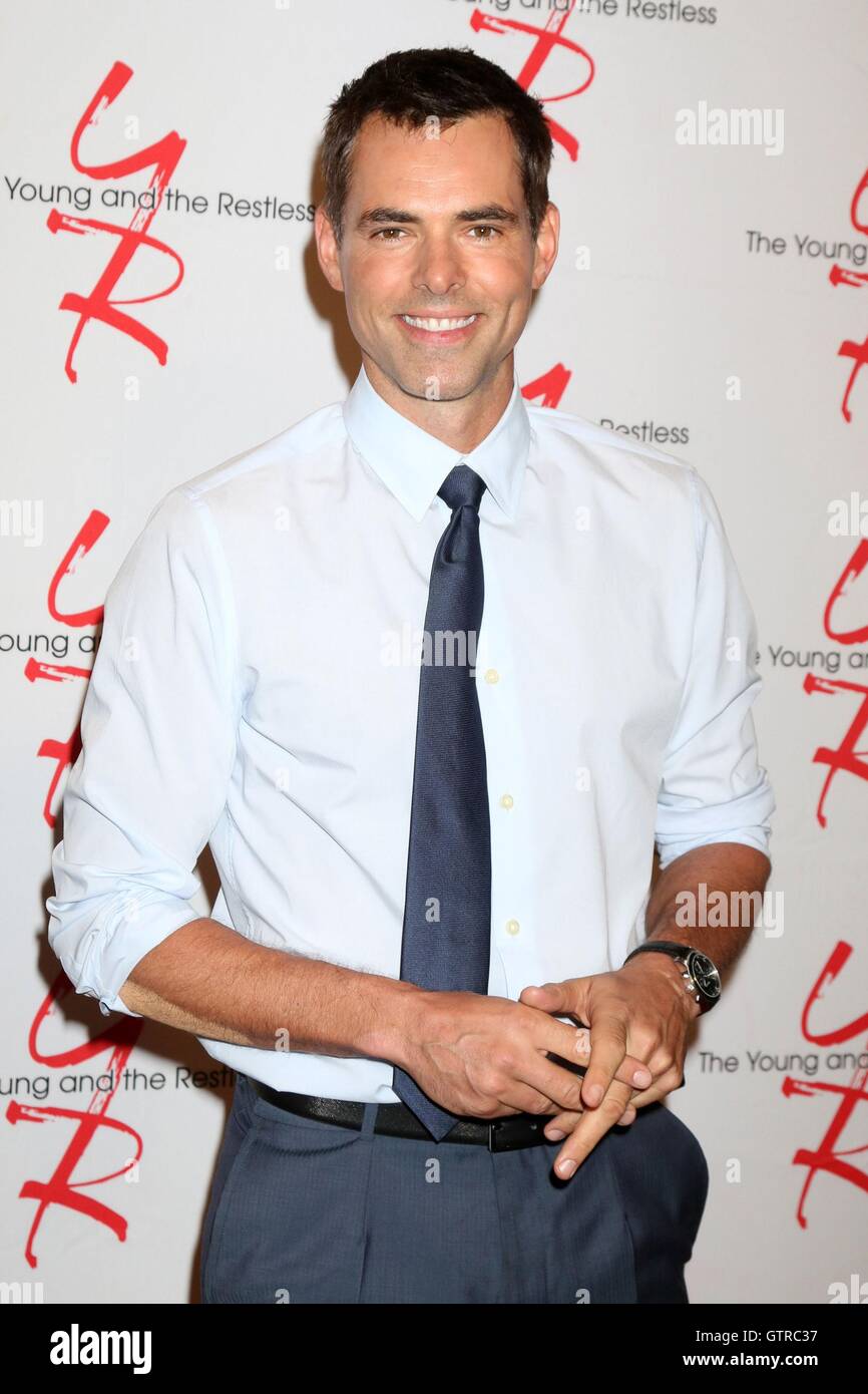 Los Angeles, CA, USA. 8th Sep, 2016. Jason Thompson at arrivals for THE ...