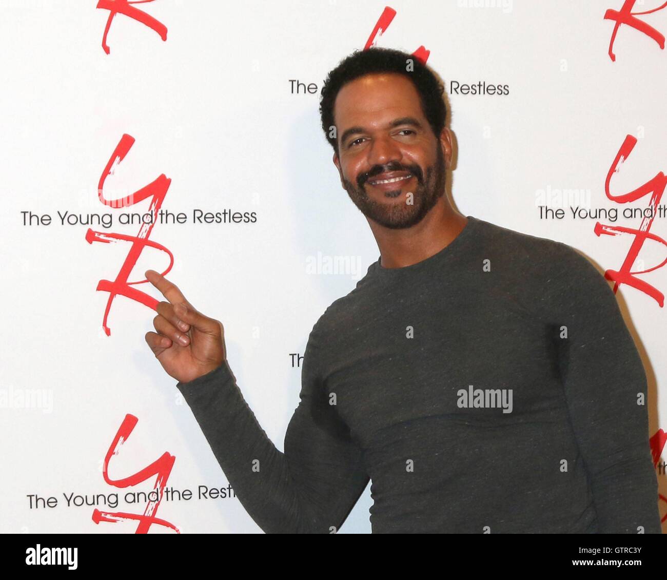 Kristoff st john the young and the restless 11 hi-res stock photography ...