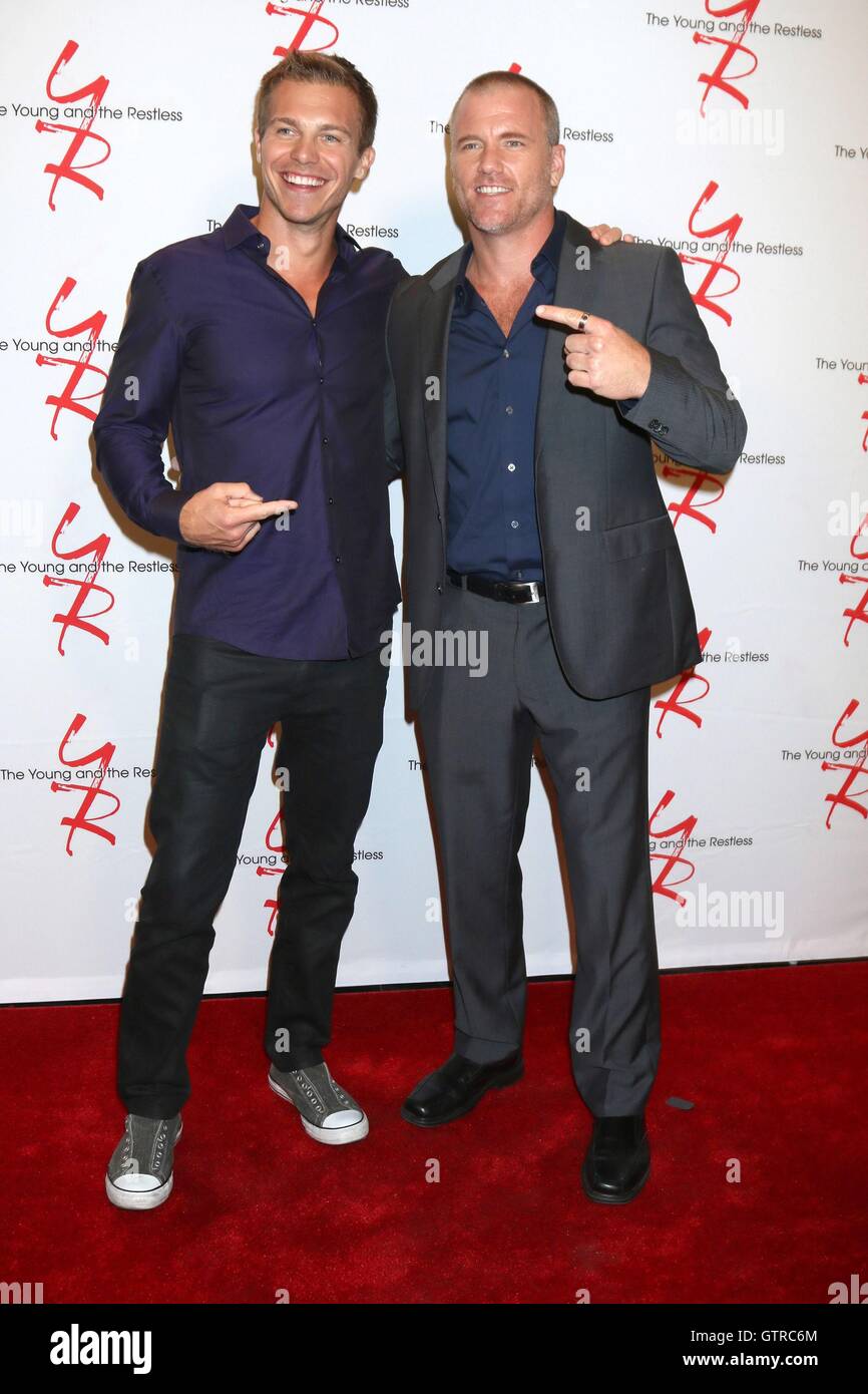 Los Angeles, CA, USA. 8th Sep, 2016. Micheel Roark, Sean Carrigan at ...