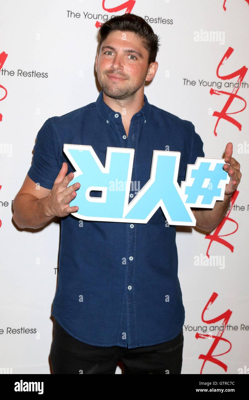 Robert Adamson Young And The Restless