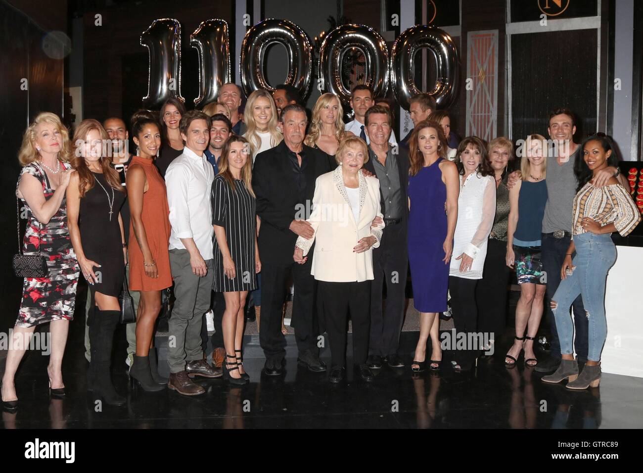 Los Angeles, CA, USA. 8th Sep, 2016. YnR Cast, Lee Bell see Special ...