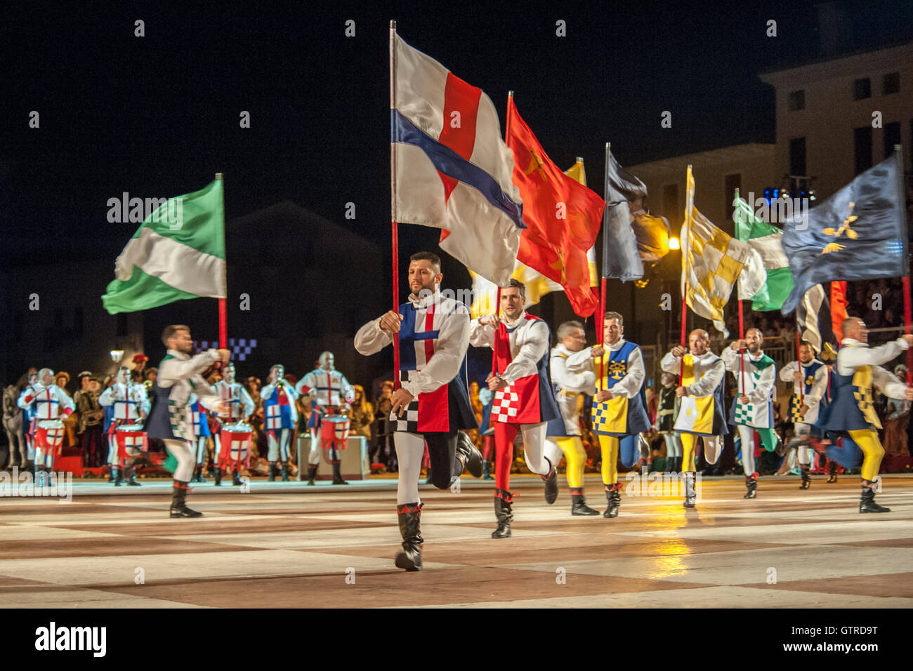 Marostica, Italy. 9th september, 2016. Participants in costume attend ...