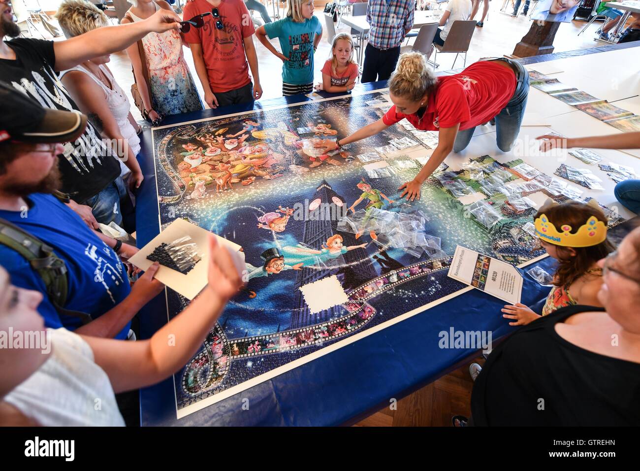 Ravensburger puzzle hi-res stock photography and images - Alamy