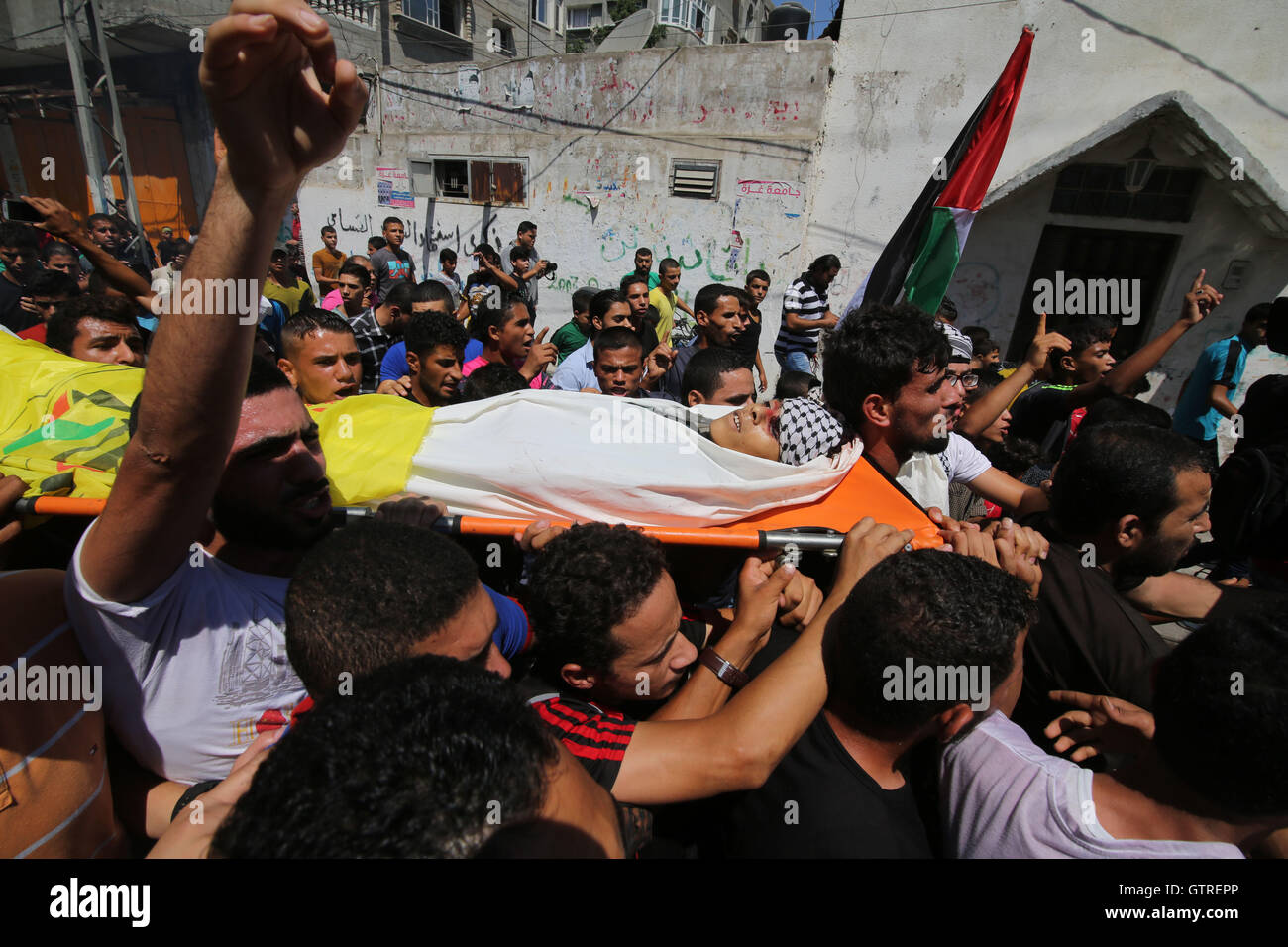 Abdul rahman al ashraf hi-res stock photography and images - Alamy