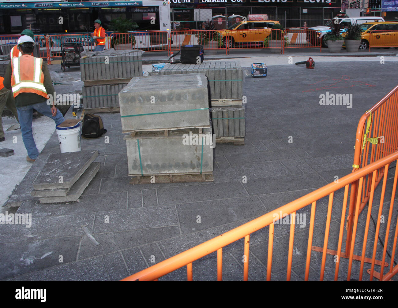 Crossroads of the world hi-res stock photography and images - Alamy