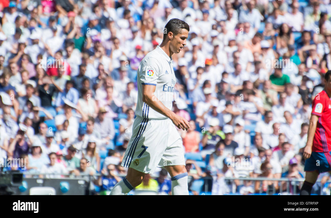 Cristiano ronaldo 2016 happy hi-res stock photography and images - Alamy