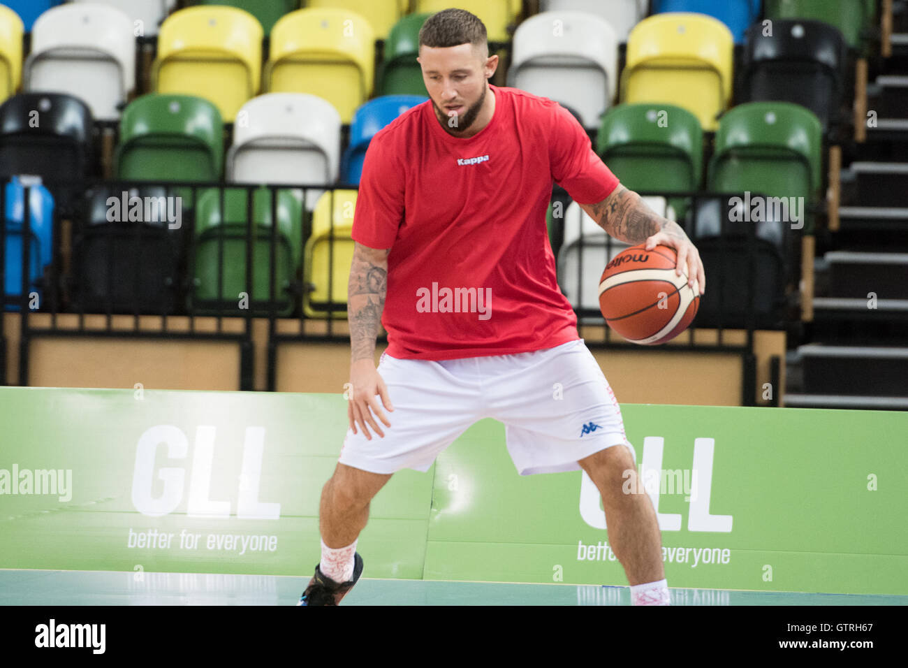 Ben mockford hi-res stock photography and images - Alamy