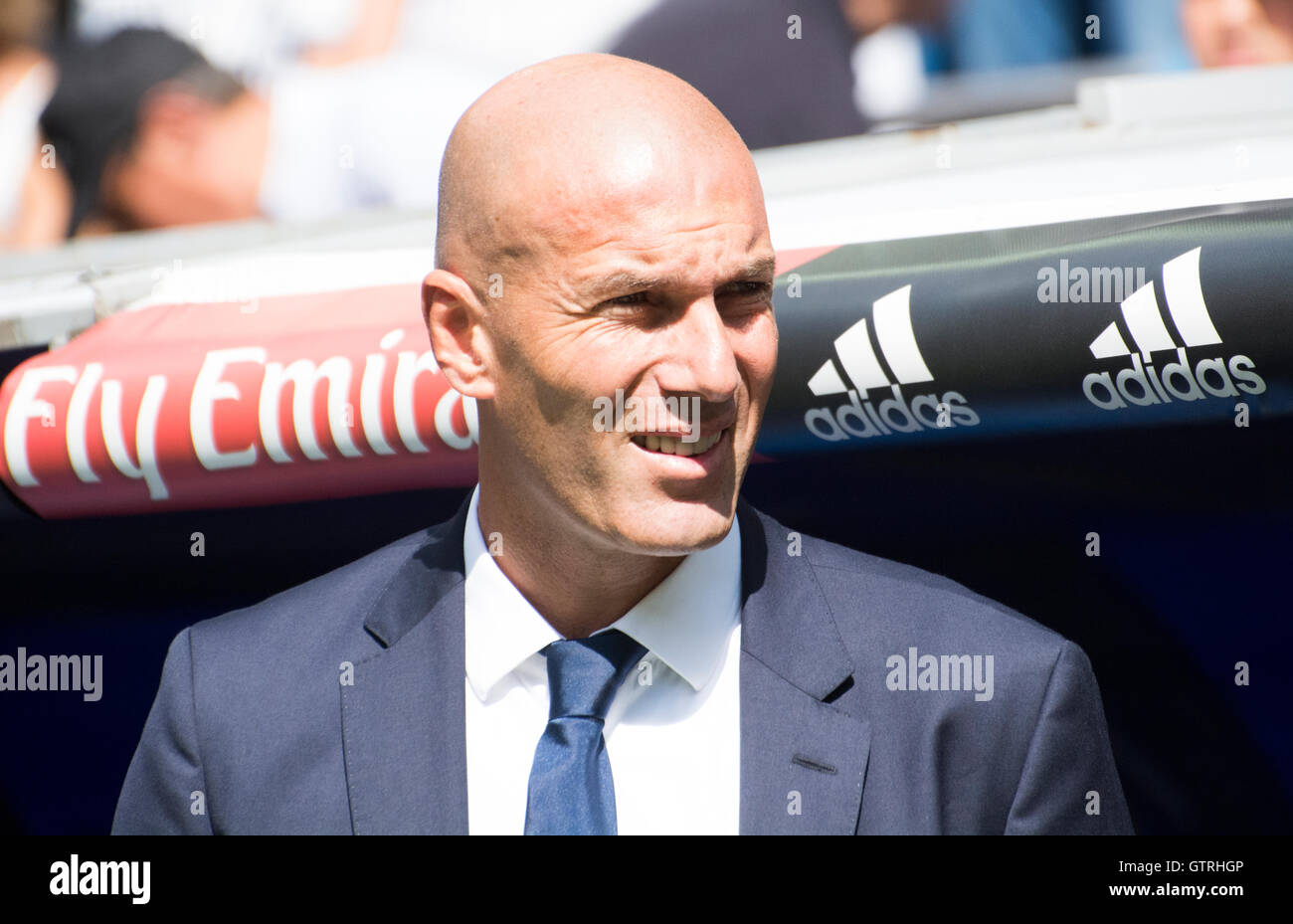 Zinedine zidane coach hi-res stock photography and images - Alamy