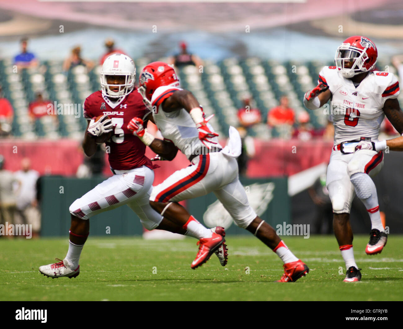 Isaiah wright hi-res stock photography and images - Alamy