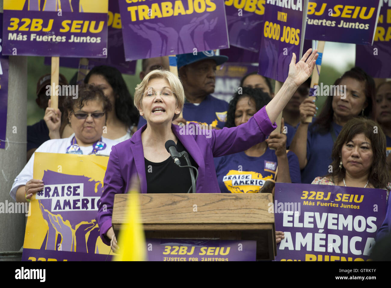 Service employees international union hi-res stock photography and ...