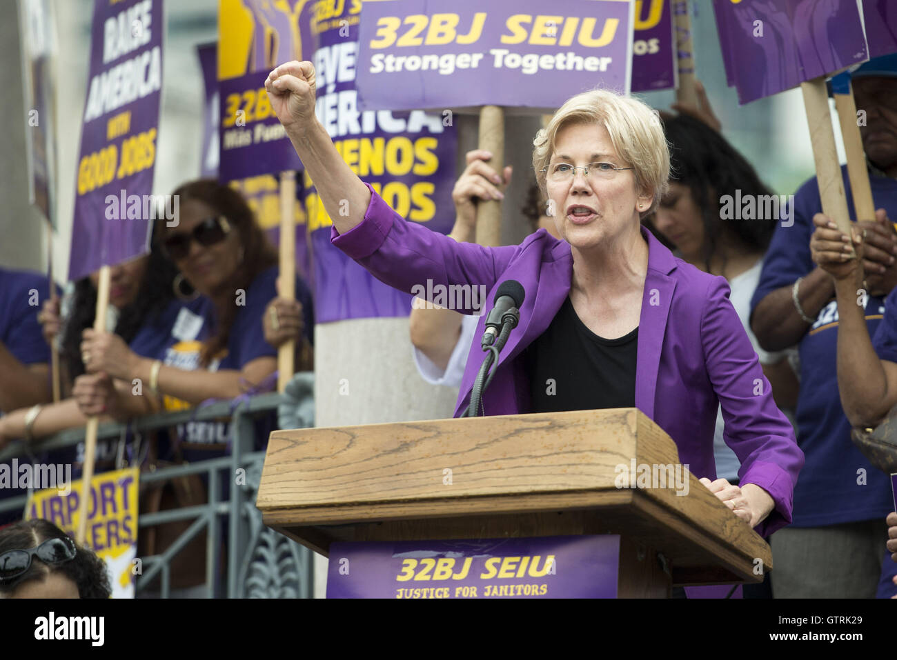Parkman bandstand hi-res stock photography and images - Alamy