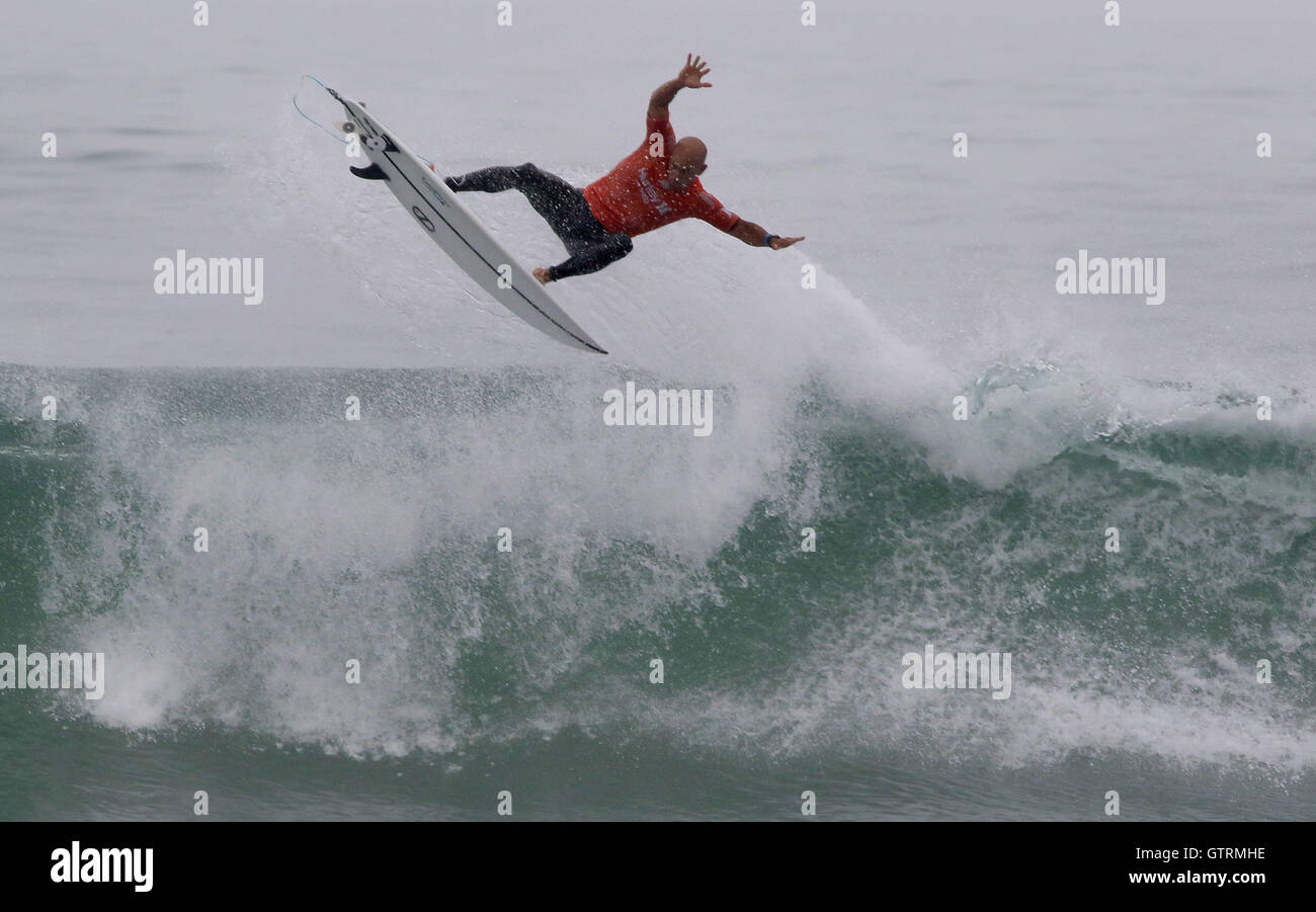 Kelly Slater Surfing Air