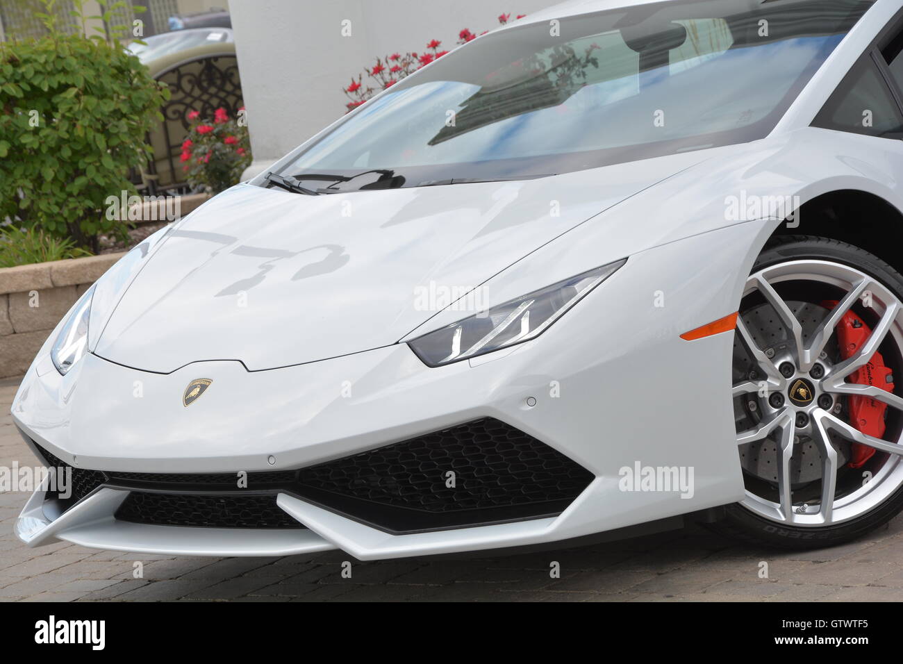 Cool cars hi-res stock photography and images - Alamy