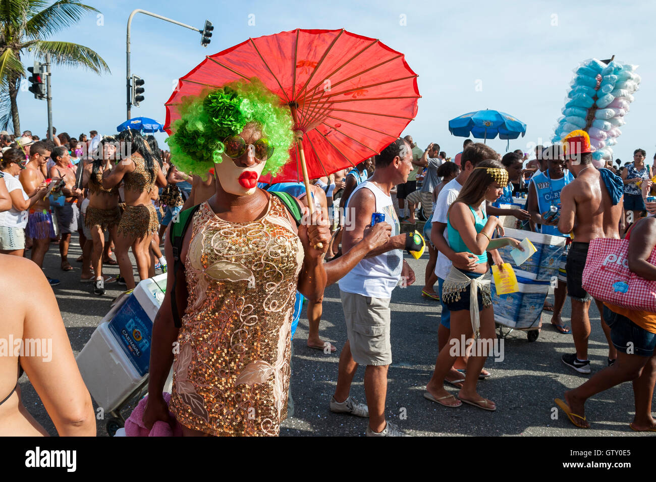 RIO DE JANEIRO - FEBRUARY 07, 2015: Brazilians in flamboyant costumes ...