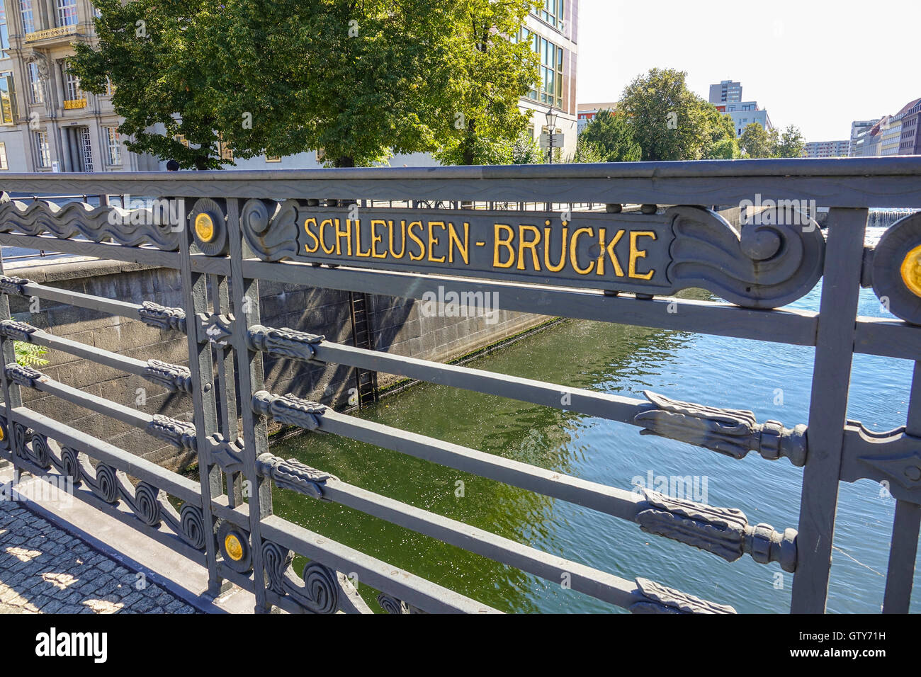 Small bridge in Berlin called Schleusenbruecke Stock Photo - Alamy