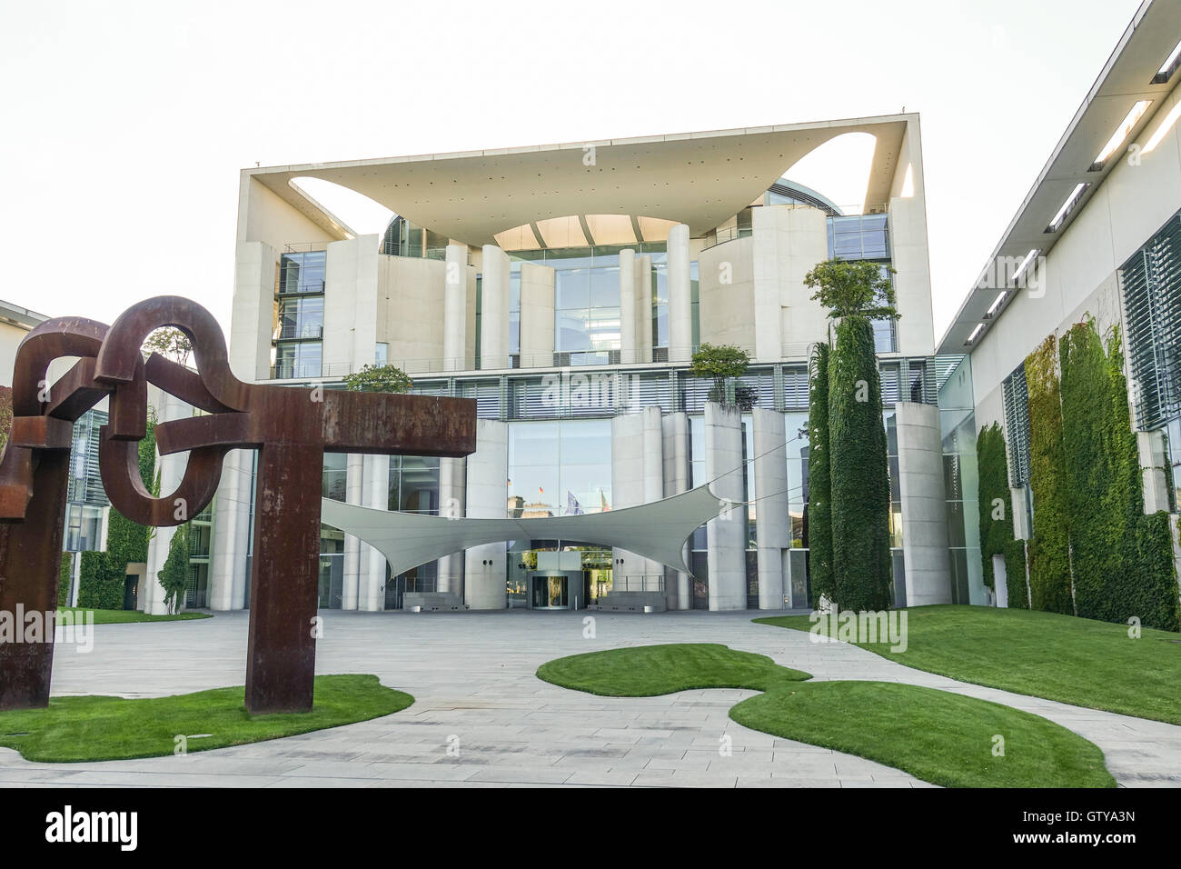 German Chancellery - Bundeskanzleramt Berlin Stock Photo - Alamy