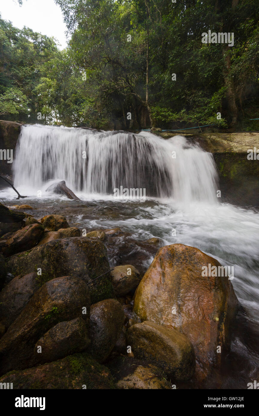 Hiking mutarazi falls hi-res stock photography and images - Alamy