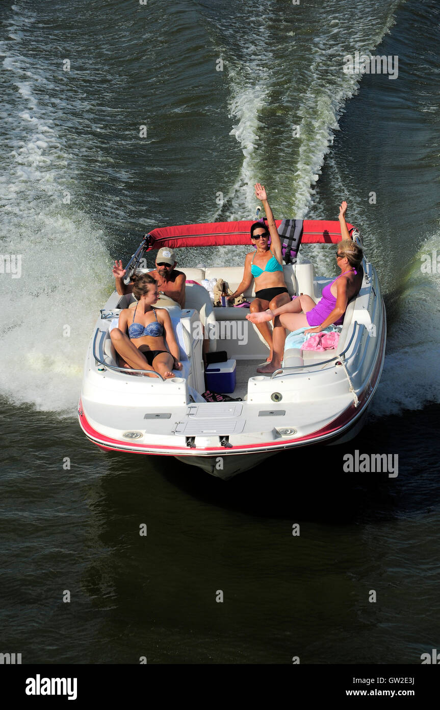 Boating excitement hi-res stock photography and images - Alamy