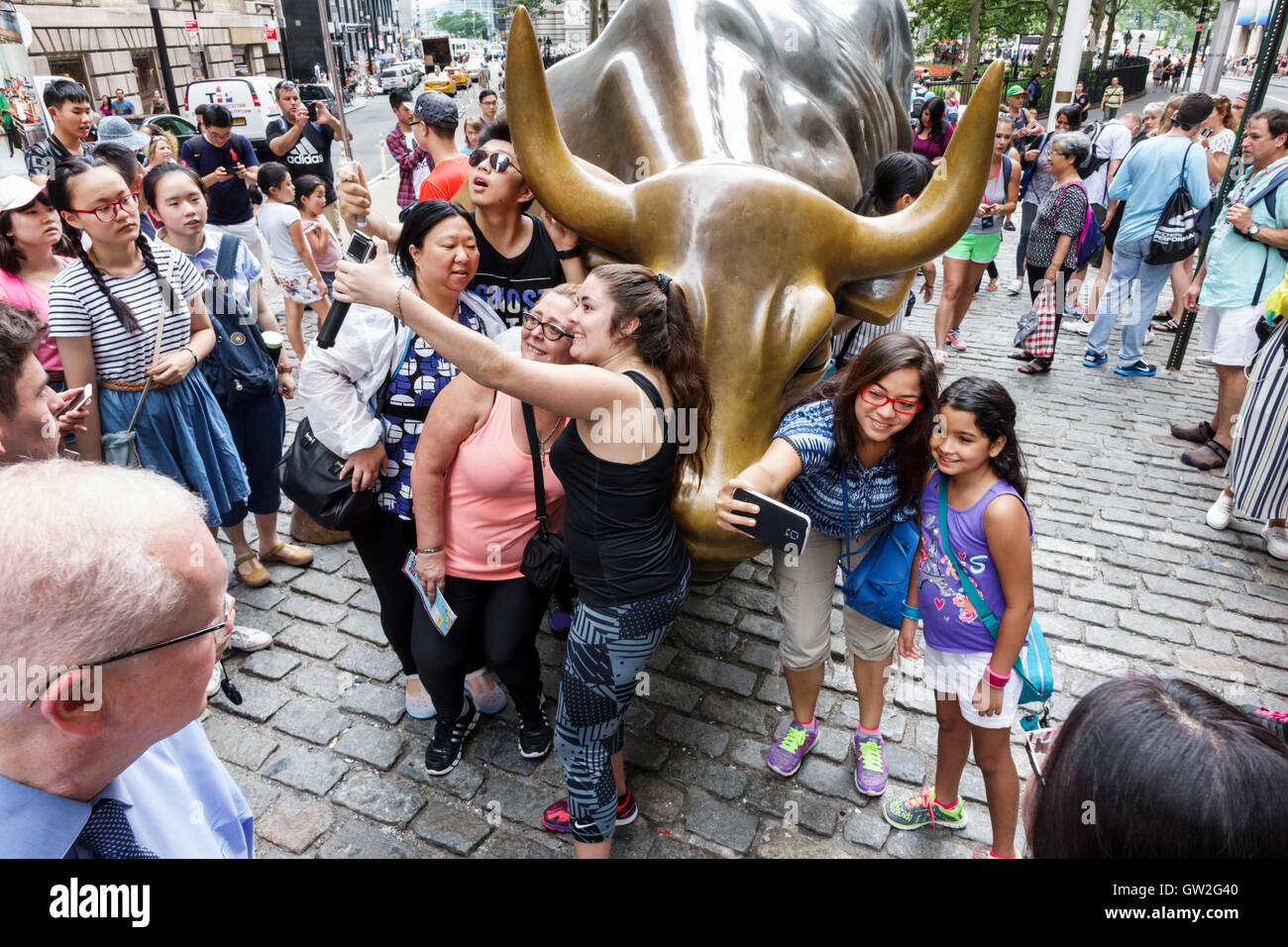 New York City,NY NYC,Lower Manhattan,Financial District,Bowling Green,public park,Charging Bull ...