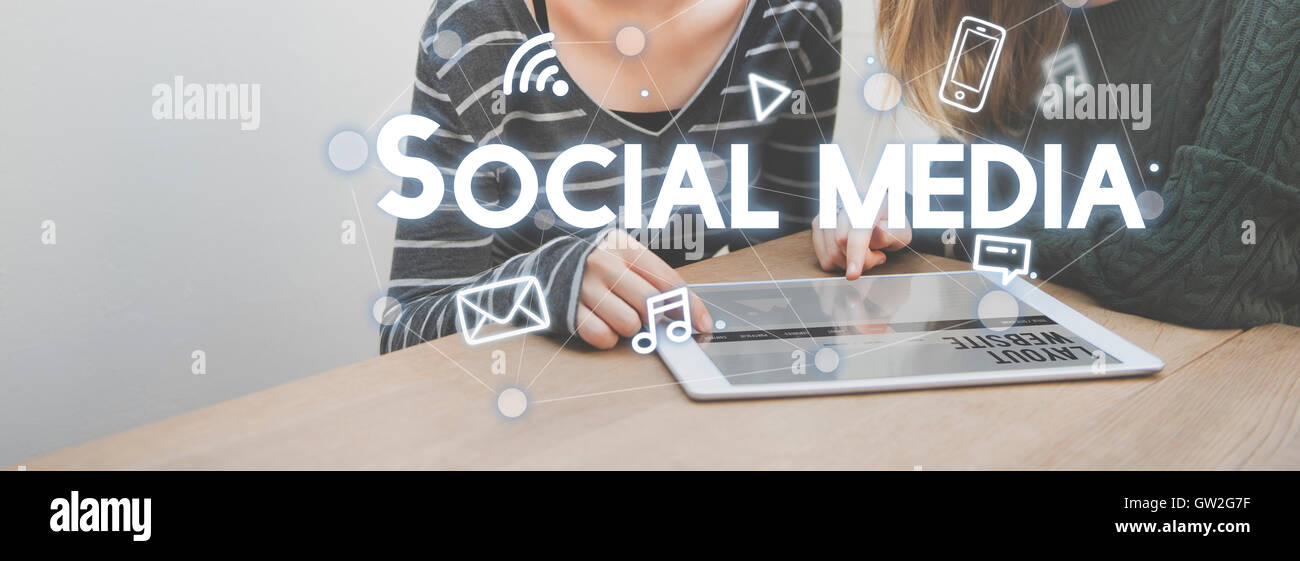 Connection graphics hi-res stock photography and images - Alamy