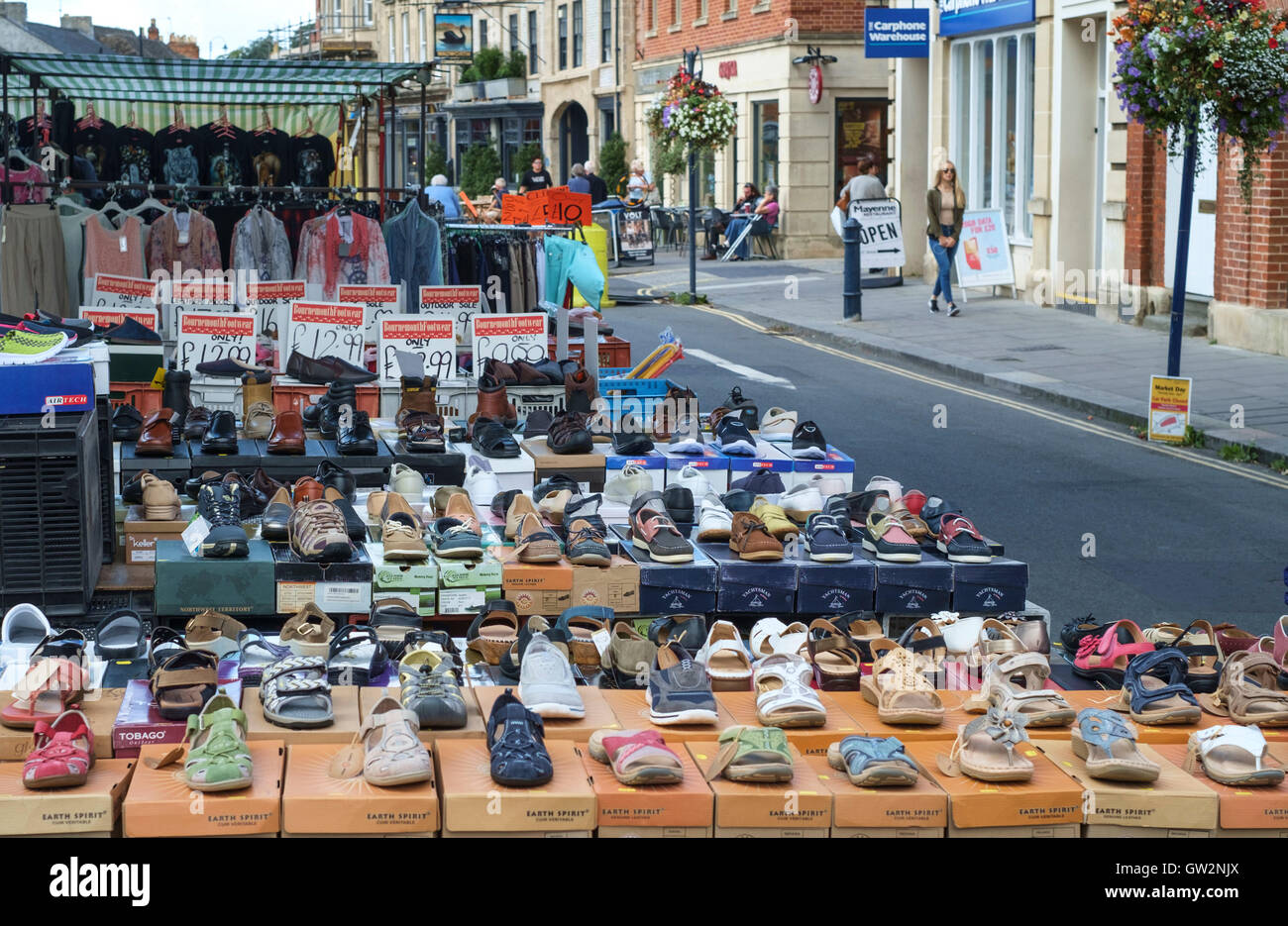 Devizes market hi-res stock photography and images - Alamy