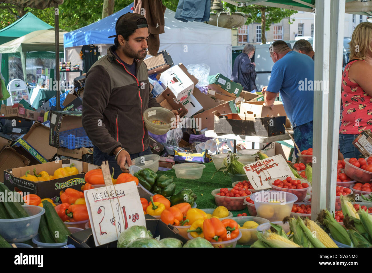 Devizes market hi-res stock photography and images - Alamy