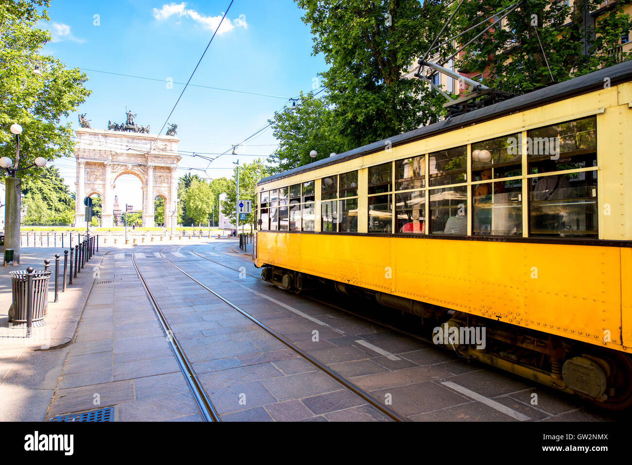 Milan street view Stock Photo - Alamy