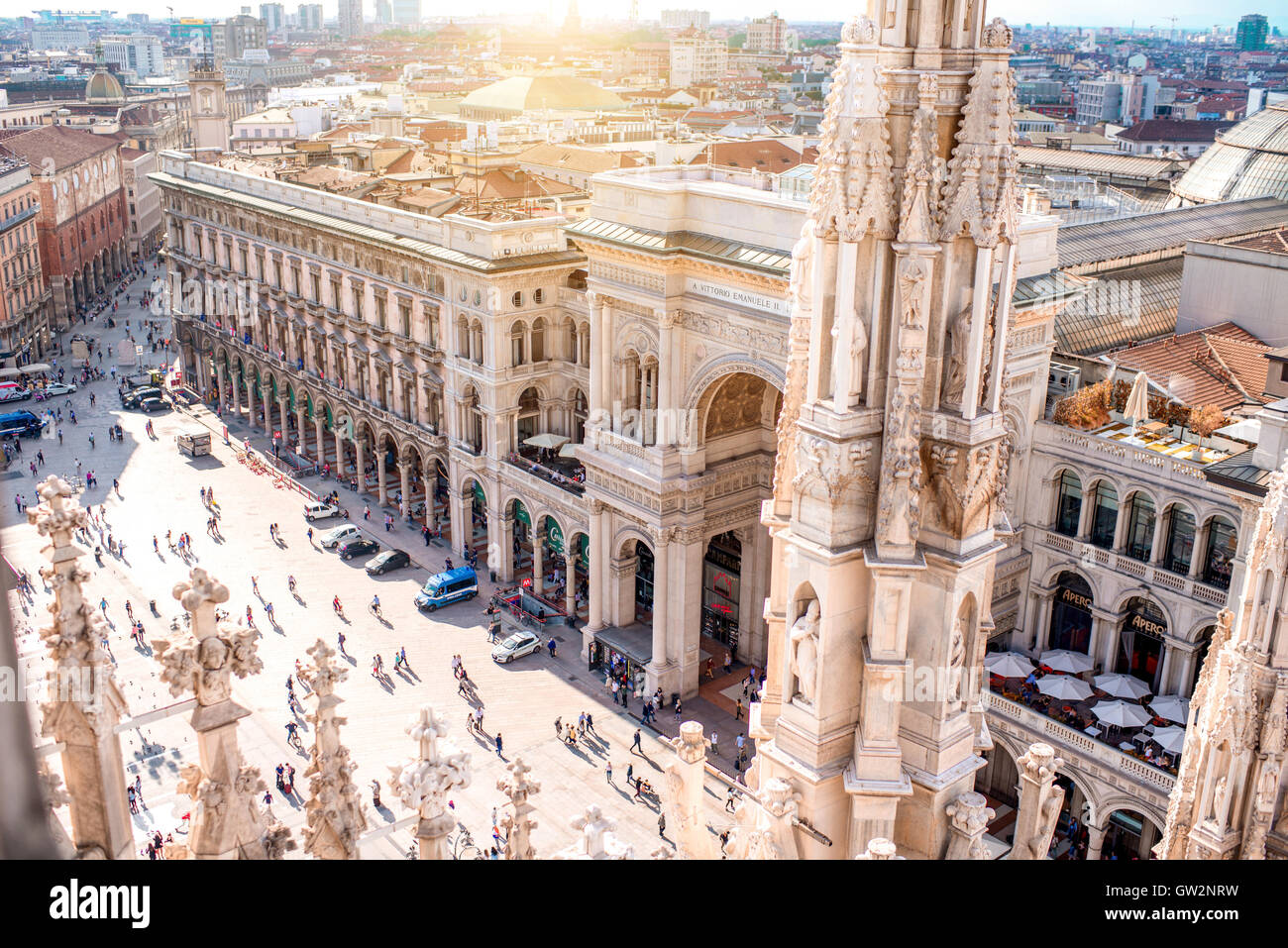 Duomo square in Milan Stock Photo - Alamy