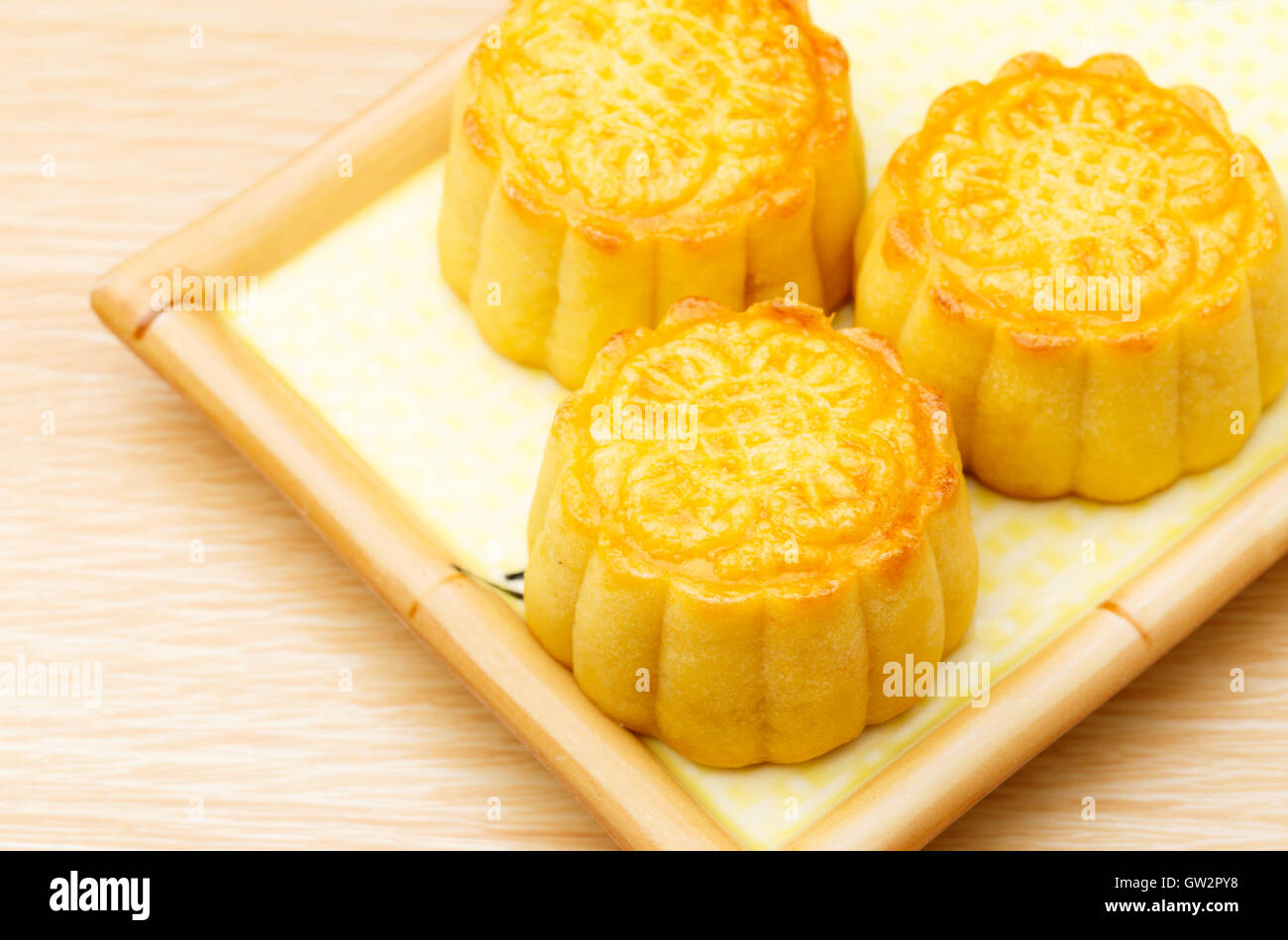 Chinese traditional mooncake Stock Photo - Alamy