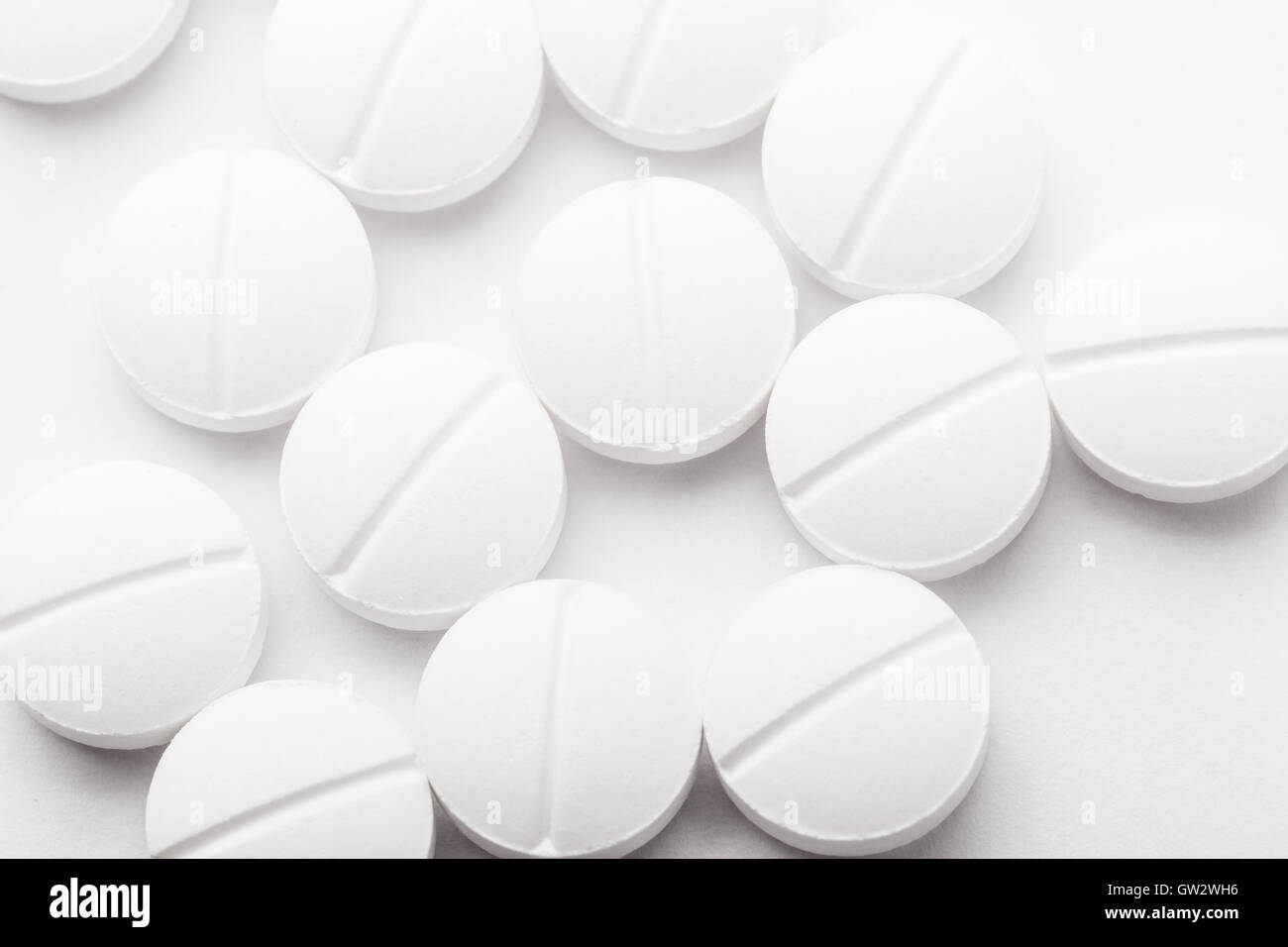 White drugs hi-res stock photography and images - Alamy