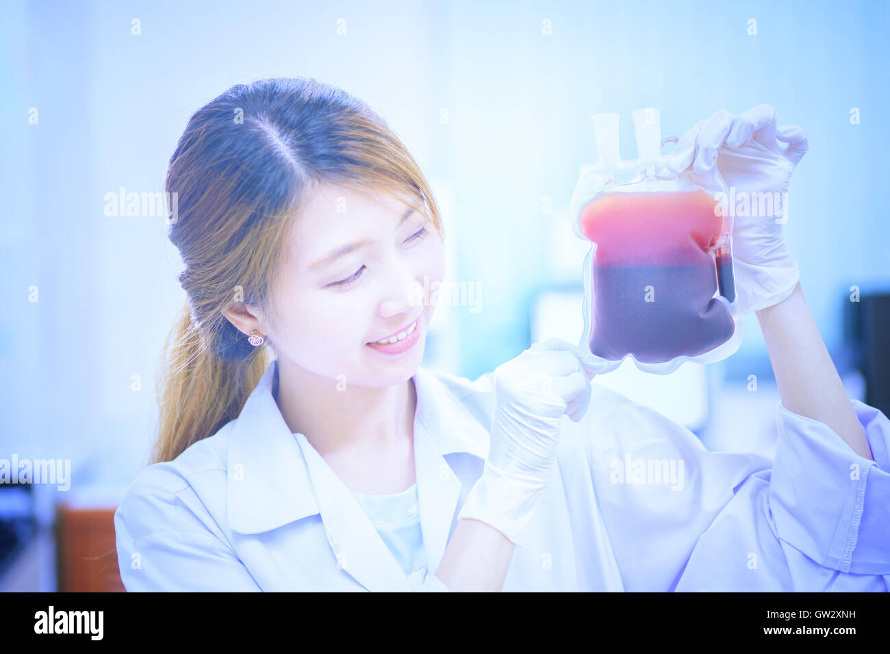 Iv bag blood hi-res stock photography and images - Alamy