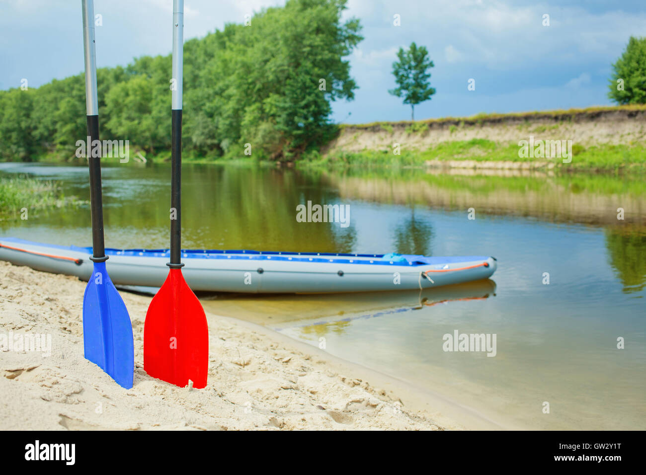 paddles for white water rafting Stock Photo - Alamy